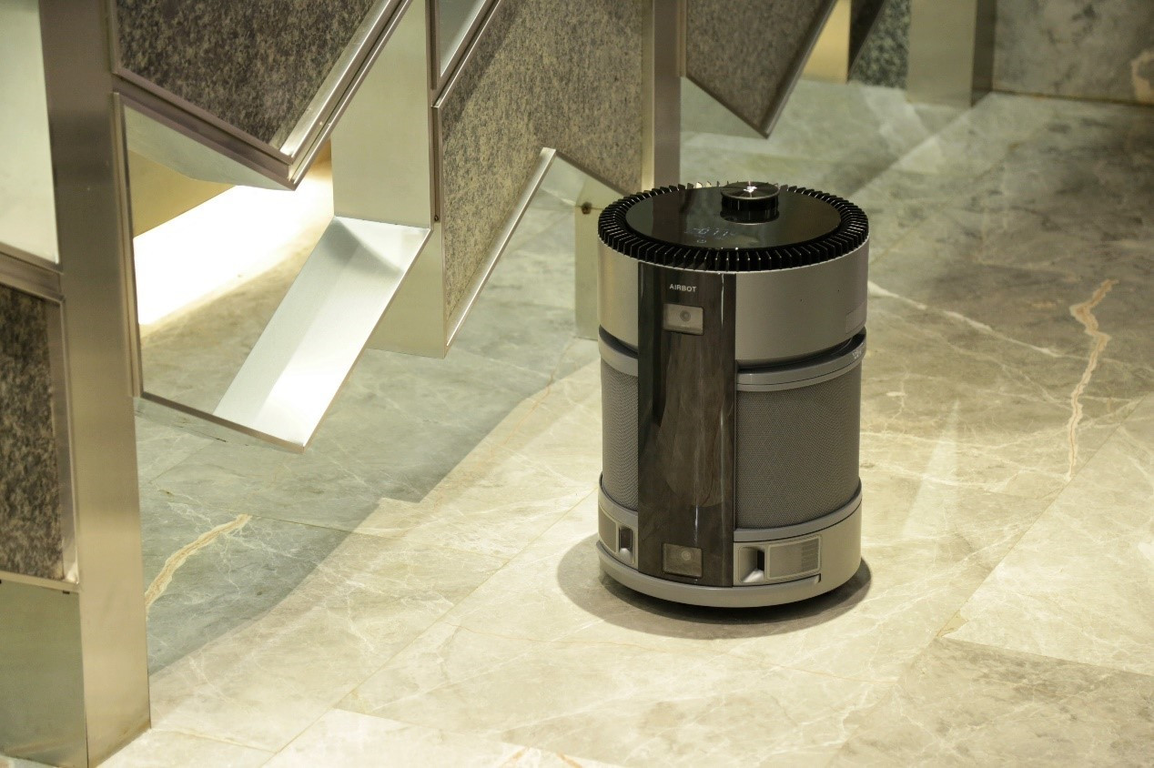 Ecovacs Airbot Z1 Air Purifying Robot Review - 10TechPro